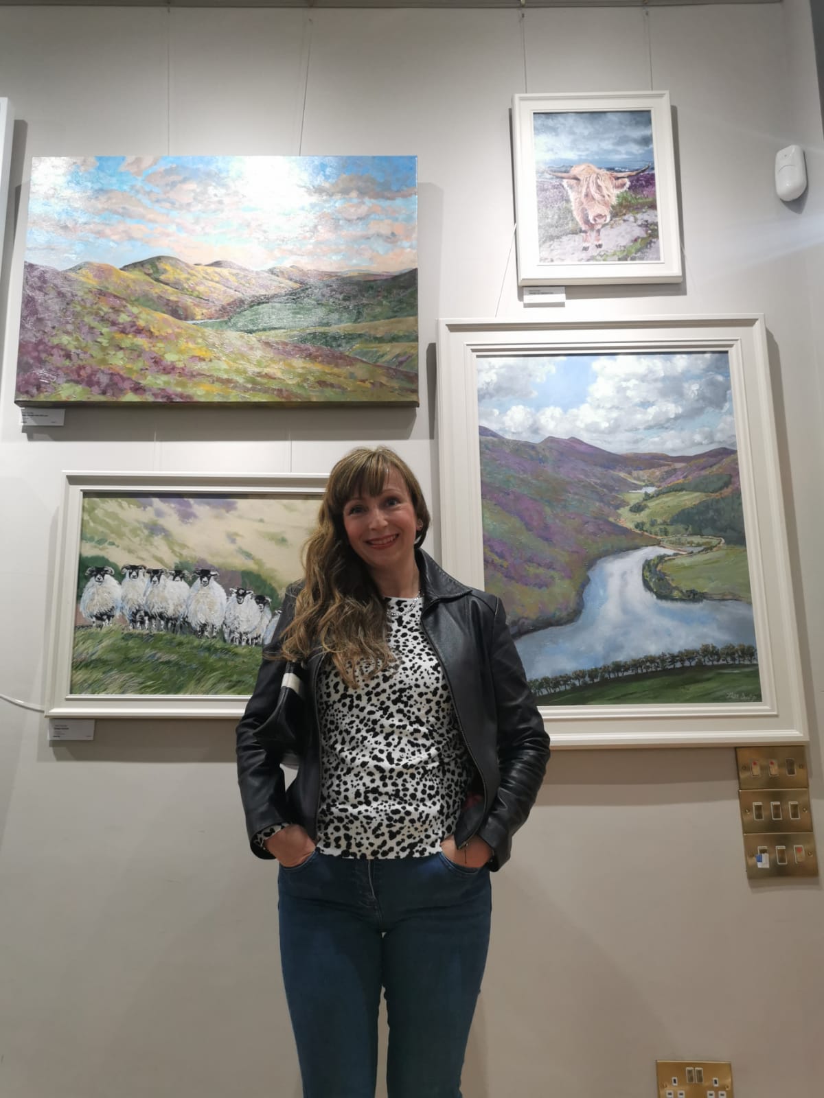 Contemporary oil paintings by Edinburgh Artist Tess Dunlop